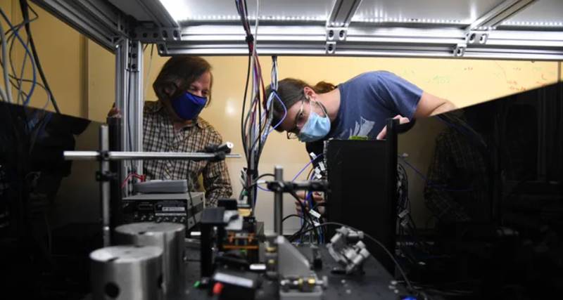 Bir Saniye Nedir? Cevabı Yakında Değişebilir!